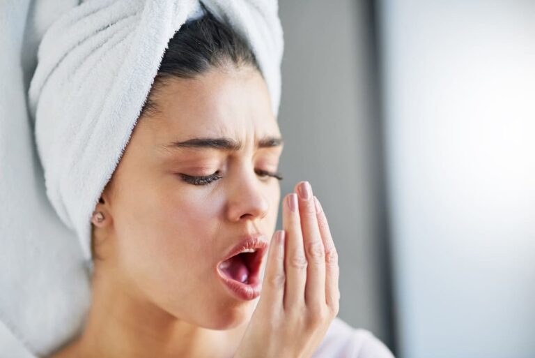 Oil Pulling: The 15-Minute Ancient Practice That Modern Science Can't ...